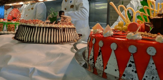 Regal Princess: A Complete Guide to On-Board Dining