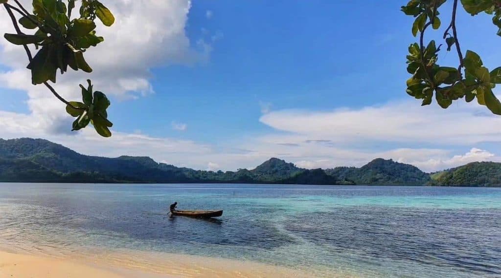 20+ Fun Facts About the Solomon Islands (To Know Before you Go!)