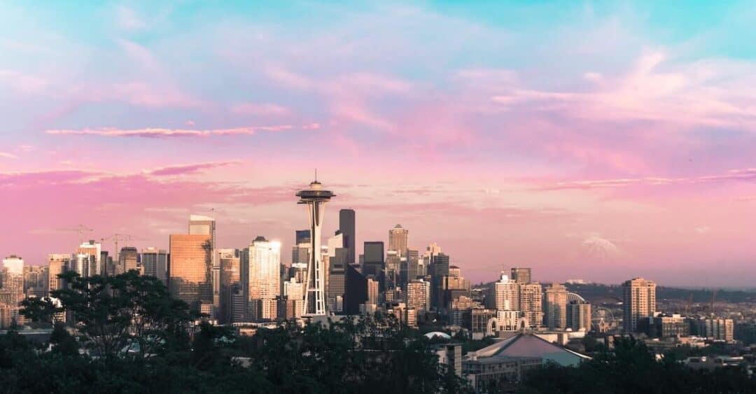 10+ BEST Things to do in Seattle for First Timers (+ Travel Guide)